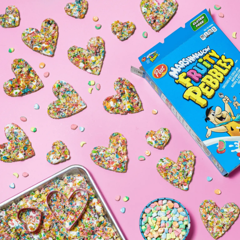 Heart-shaped Rice Crispy Treats Recipe | PEBBLES Cereal